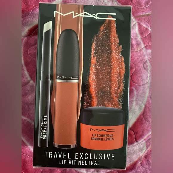 MAC Cosmetics | Makeup | Mac Travel Exclusive Lip Kit In Shade ...